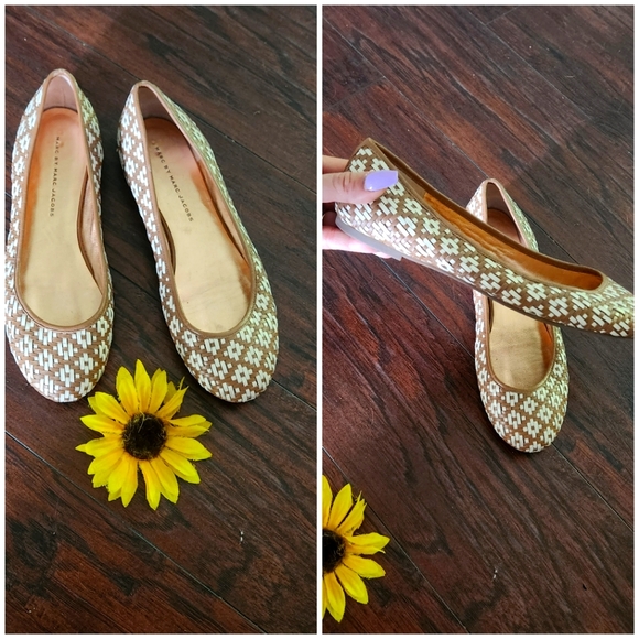 Marc Jacobs | Shoes | Marc Jacobs Brown And Cream Flats With Geometric ...